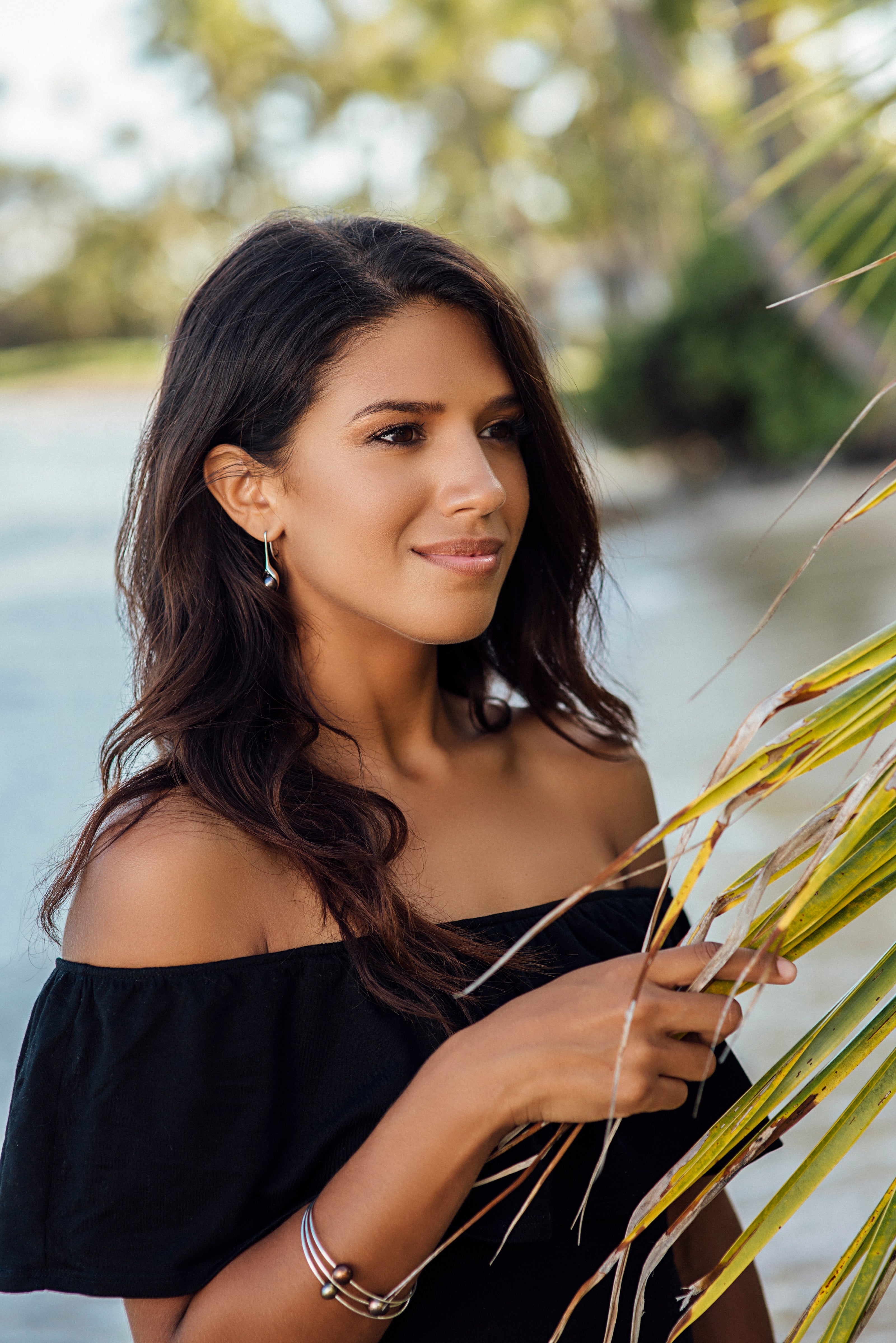 Hawaiian Lily Freshwater Pearl Earrings