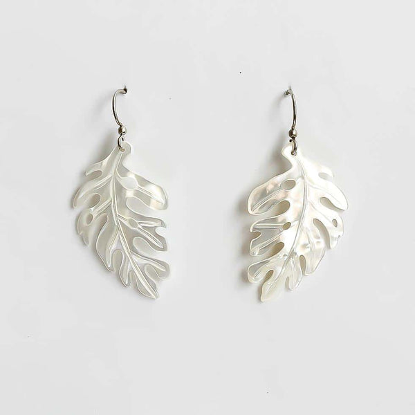 Carved Monstera Earrings - Pearl Earrings Hawaii